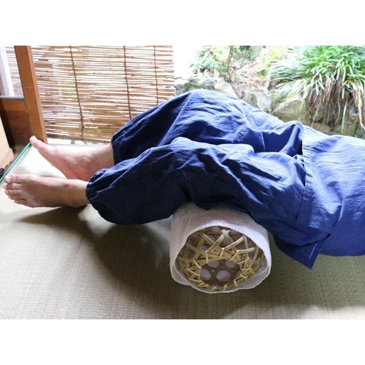 竹夫人 抱き枕 約70cm×約20cm 竹製 竹婦人 チクフジン 職人手作り エコ 納涼 クール ピロー 寝苦しい夏の夜も風通しを良く快適に ...