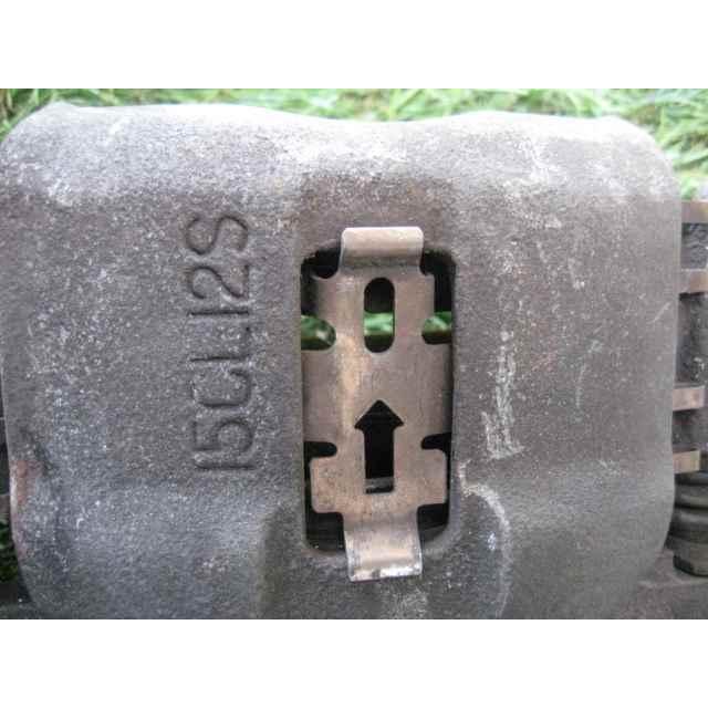 27892☆ビート PP1☆左フロントブレーキキャリパー : 有限会社 山田商店 - 通販 - Yahoo!ショッピング