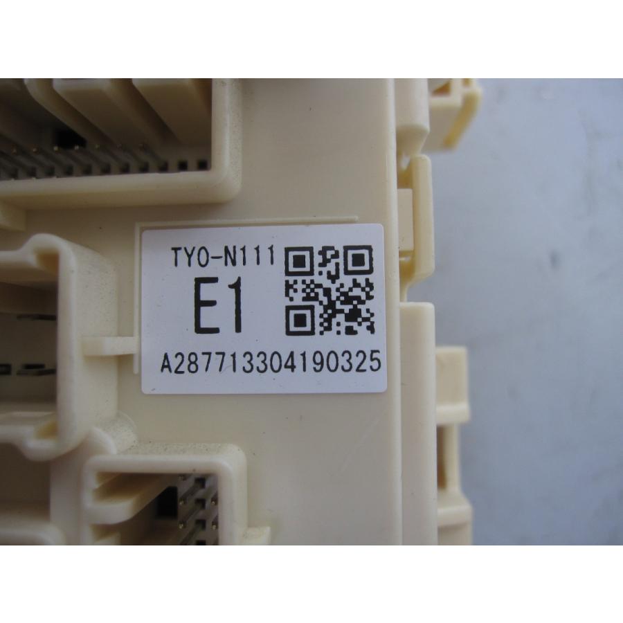 ☆825103☆NBOX JF1 室内ヒューズBOX 38200-TY0-N111 : bl-53646 : 有限会社 山田商店 - 通販 - Yahoo!ショッピング