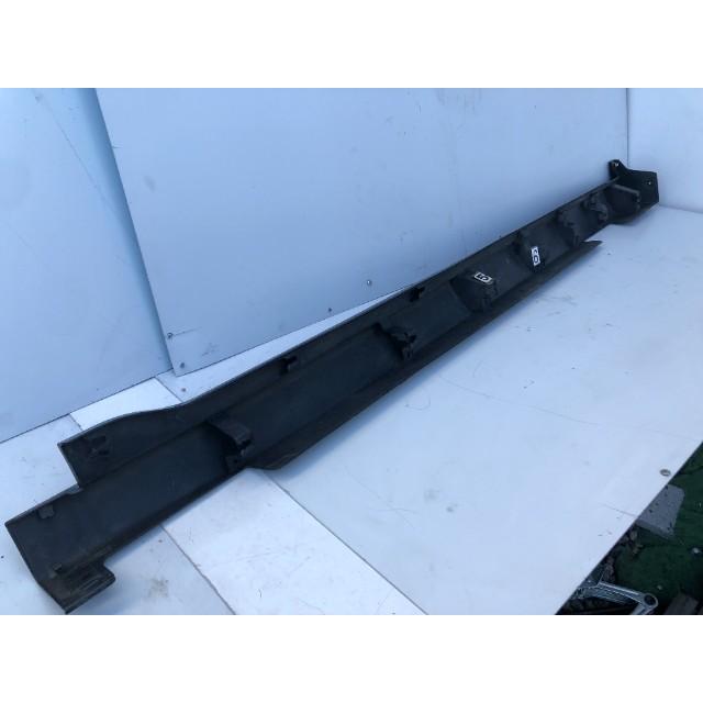 34654☆ステップワゴン RK1/RK2☆右サイドステップ☆NH731P 黒 : 有限会社 山田商店 - 通販 - Yahoo!ショッピング