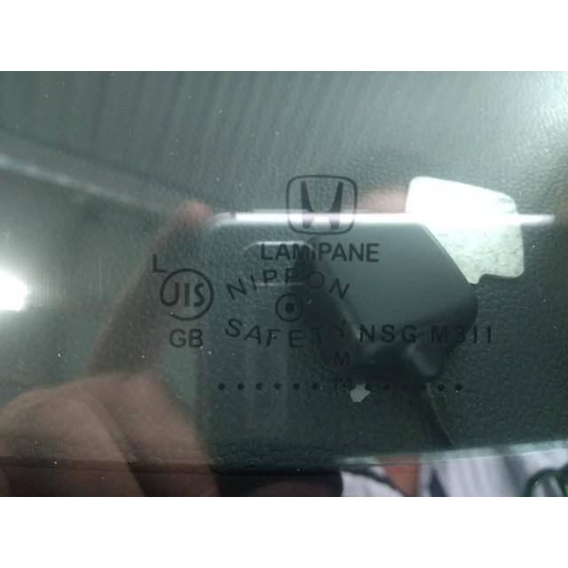 ☆34789☆部品取 フィットハイブリッド GP5☆ 純正フロントガラス ／ブルーボカシ 73111-T5A-J01 :BL-57721 ...