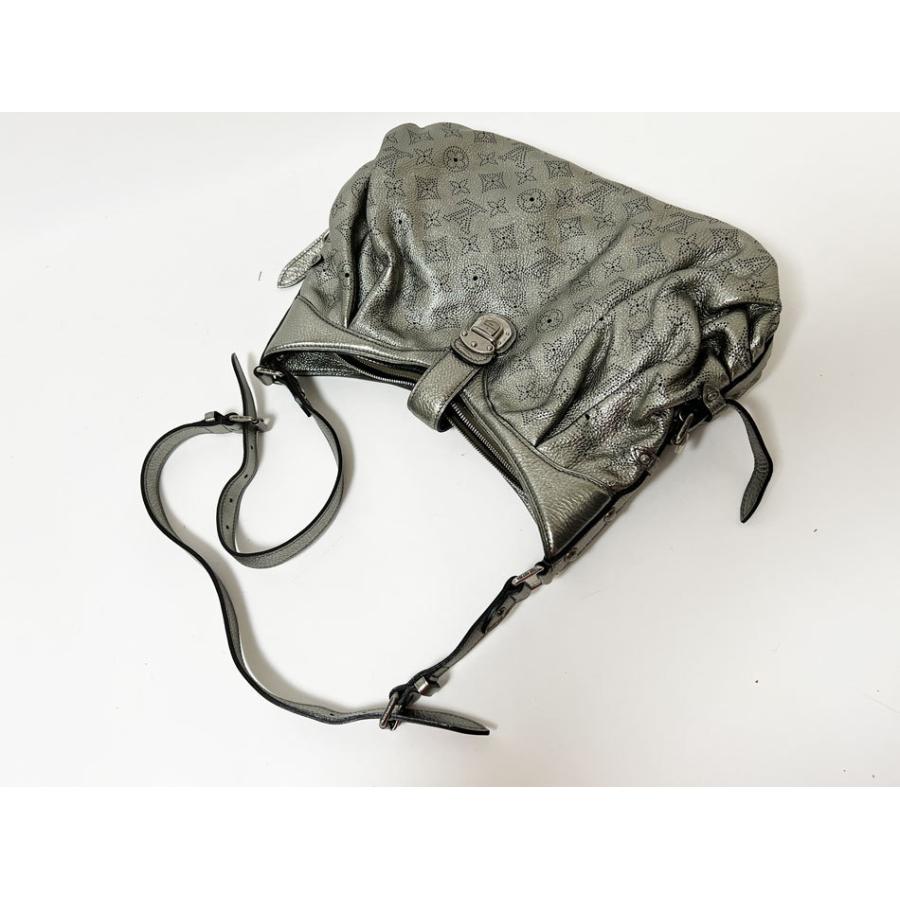 LOUIS VUITTON 送料無料 ルイヴィトン マヒナ XS ショルダー LOUIS VUITTON 送料無料 ルイヴィトン マヒナ XS ショルダー
