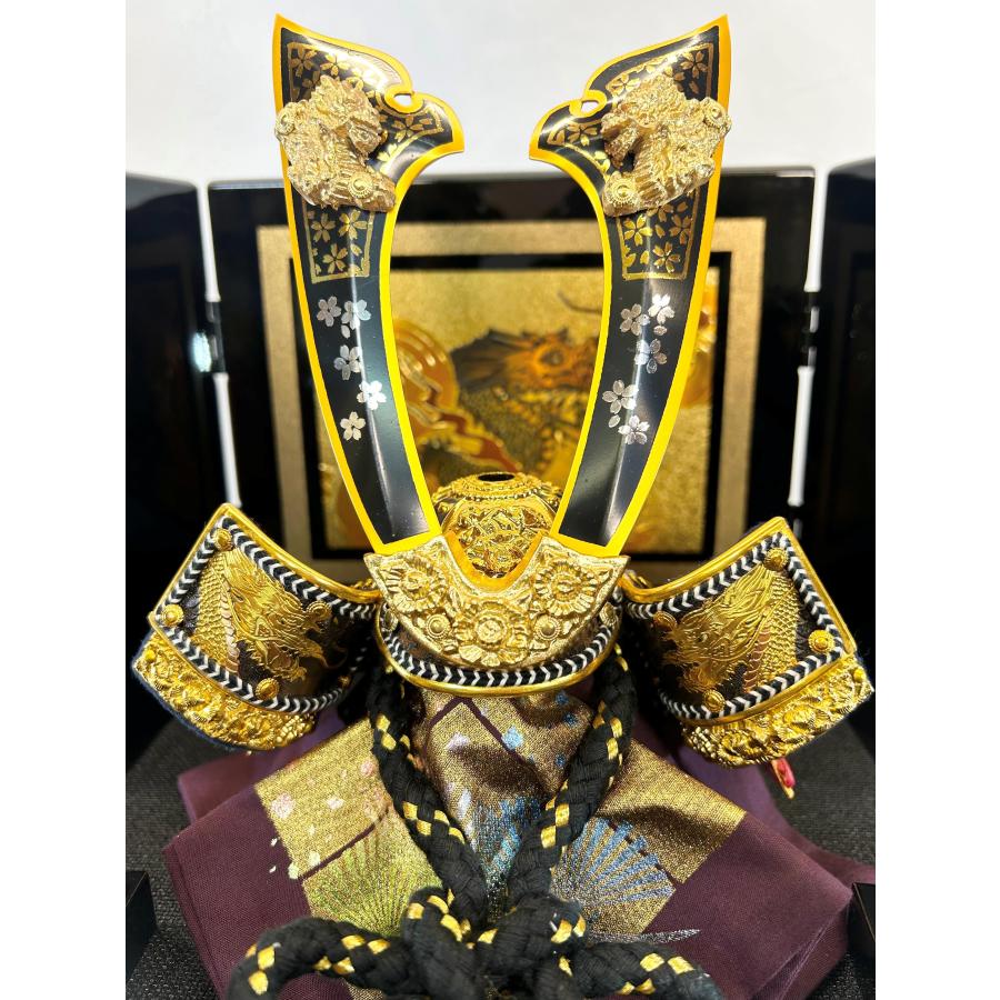 5号 G558-1 中鍬形兜セット 黒収納 三曲 屏風 弓太刀付き 五月人形 兜飾り 端午の節句 初節句 お祝い こどもの日 コンパクト プレゼント ギフト 海外土産 節句飾 : 山本人形 ...