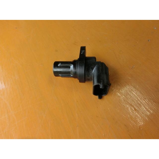 C180 カム角 センサー 1個 平成19年DBA-203246 A0041539628 ワゴン 07y 91516km Cクラス ベンツ ...