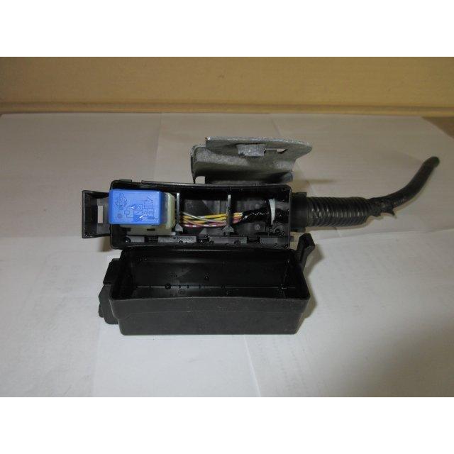 20273 K13 マーチ エンジン リレー ボックス : ヤマサキパーツ3号店 - 通販 - Yahoo!ショッピング