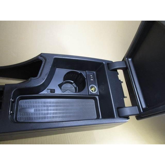 E90 320i BMW センターコンソール BOX オートマ :BL-200009867:ヤマサキパーツ3号店 - 通販 - Yahoo ...