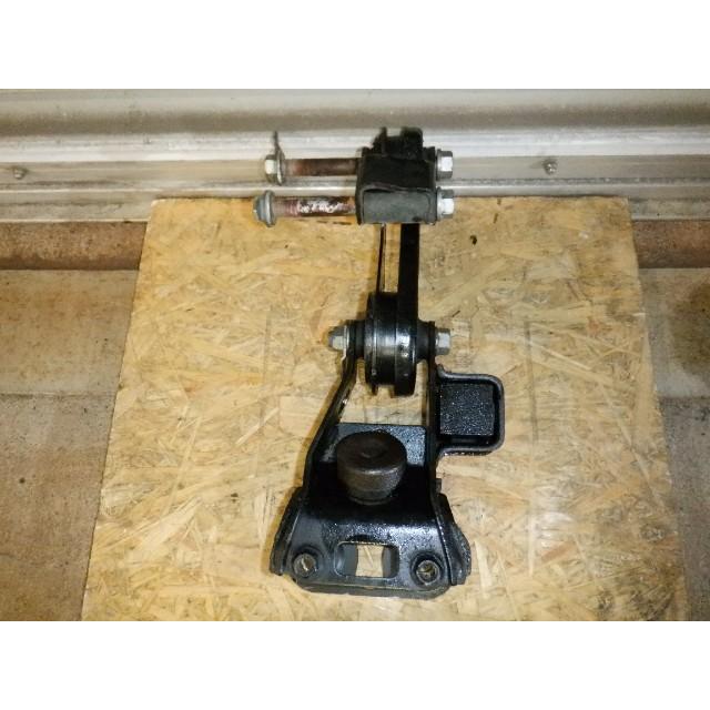 D1255 NHW20 プリウス 純正 エンジン マウント 38658 : ヤマサキパーツ3号店 - 通販 - Yahoo!ショッピング