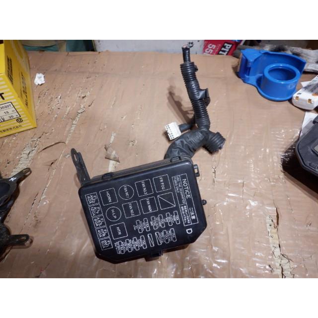 MR2 SW20 Gリミテッド 純正 ヒューズボックス 41597/A3 : ヤマサキパーツ3号店 - 通販 - Yahoo!ショッピング