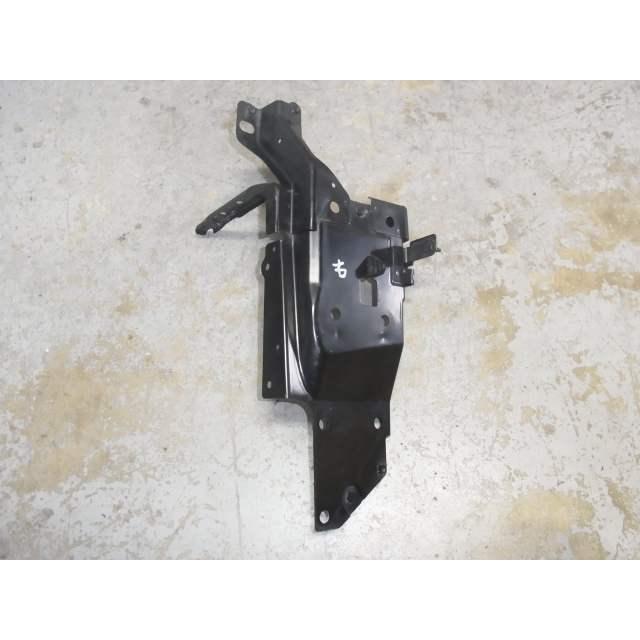 B30 ラフェスタ 右 F コアサポート ステー :BL-30820:ヤマサキパーツ3号店 - 通販 - Yahoo!ショッピング