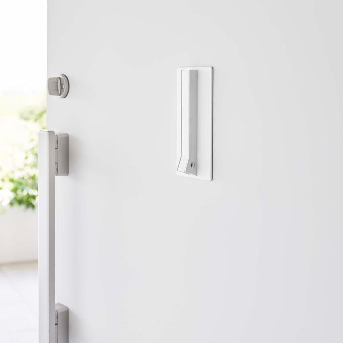 山崎実業 マグネット折り畳みハンガー タワー tower マグネットハンガー コートハンガー 磁石 玄関扉 玄関 ホワイト ブラック 5987 5988 YAMAZAKI :yj-5987 ...