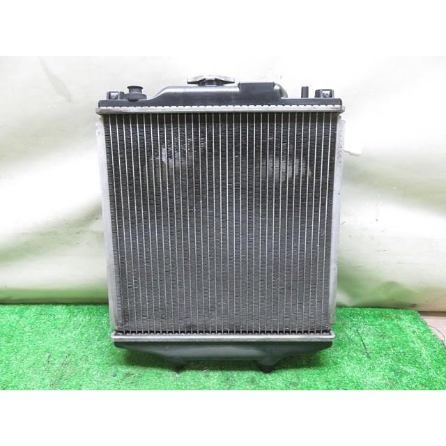 [中古] H8/10 セルボ E-CP22S ラジエーター 17700-70G10 300533 : 山崎オートパーツ Yahoo!ショップ - 通販 - Yahoo!ショッピング