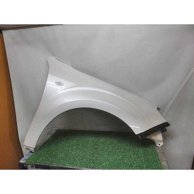 フォレスター [中古] H20/7 DBA-SH5 右フロントフェンダー 57120SC0019P 340427 /個人宅配送不可 : 山崎オートパーツ Yahoo!ショップ - 通販 ...