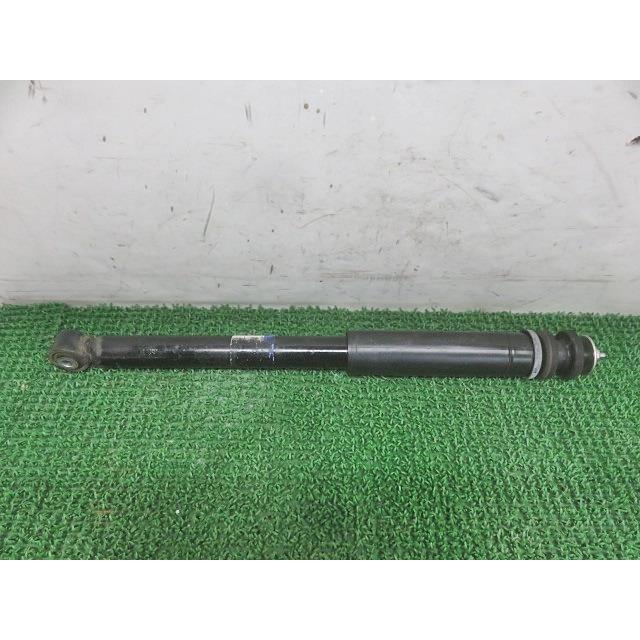 バレーノ [中古] H29/10 DBA-WB32S 右リアショックアブソーバー 41800-68P00 350101 : 山崎オートパーツ ...