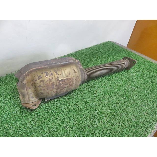 [中古] H18/2 サンバー LE-TT2 フロントマフラー 44610KA010 360023 :000036002322200:山崎オートパーツ Yahoo!ショップ - 通販 ...