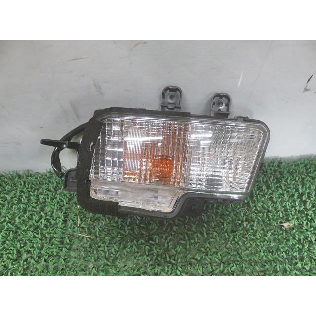 [中古] H29/3 キャスト アクティバX DBA-LA250S 右リアウインカー(バンパー内) 81671-B2040 360276 : 000036027619900 : 山崎オート ...