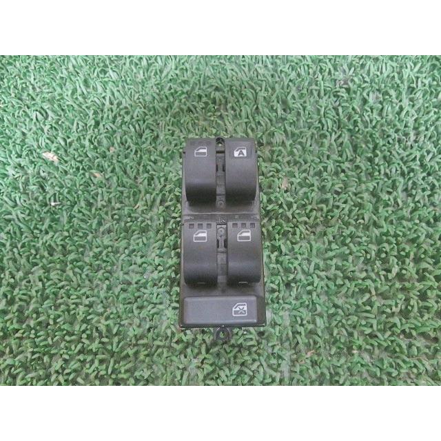 ムーヴ [中古] H23/9 ムーヴコンテ DBA-L585S パワーウインドウスイッチ 84820-B2331 370054 ...