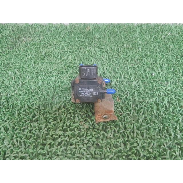 サンバー [中古] H14/6 LE-TT2 4WDバキュームスイッチ 33145KA340 370093 /SOK20250315 : 山崎オートパーツ Yahoo!ショップ - 通販 ...