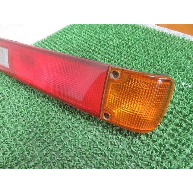 [中古] H15/9 アクティ UE-HH6 右テールランプ 33500-SD5-J13 330480 : 山崎オートパーツ Yahoo!ショップ - 通販 - Yahoo!ショッピング