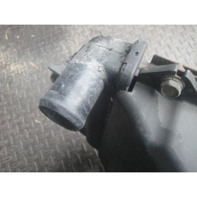 ミニキャブ V-U42T ラジエータ 3G83 W74 240917 : 241025000120400 : 吉田自動車商会ヤフー店 - 通販 - Yahoo!ショッピング