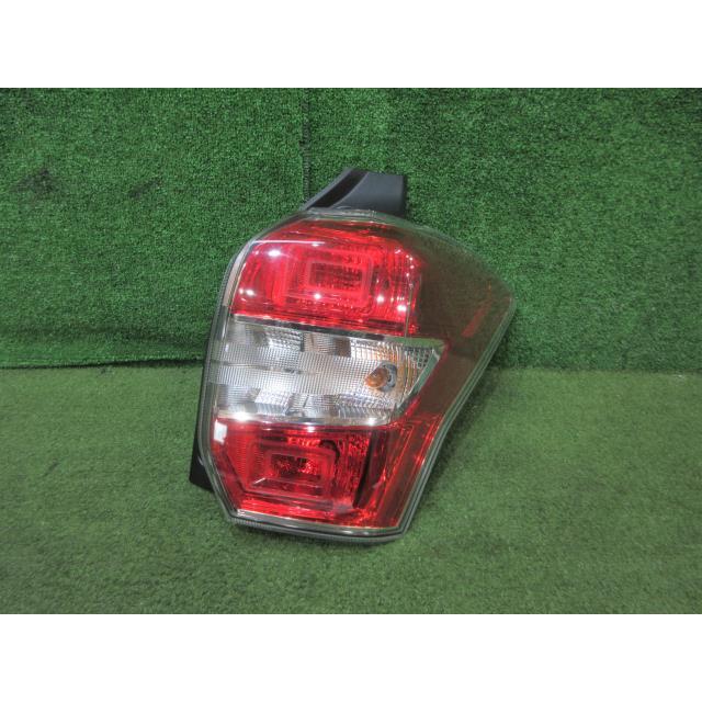 フォレスター DBA-SJ5 右テールランプ 右テールライト イチコ D114 84912-SG090 84912-SG091 ...
