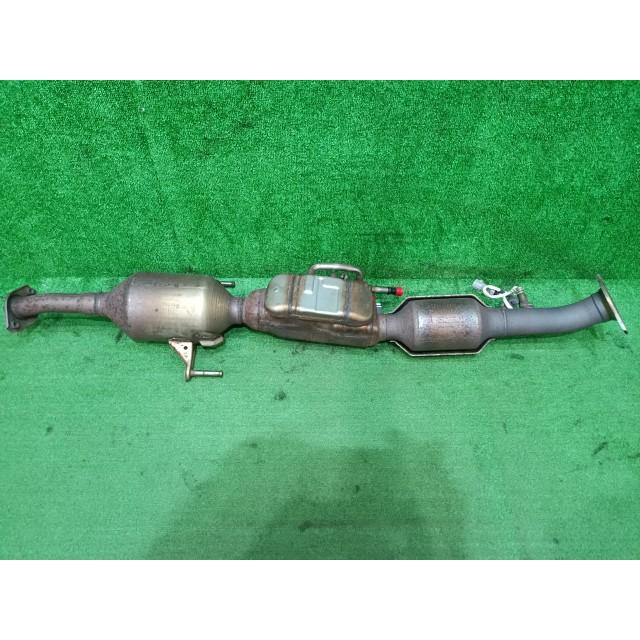 プリウス DAA-ZVW55 Fエキゾーストパイプ 17410-37A20 17410-37B60 : 安田産業CARAC - 通販 ...