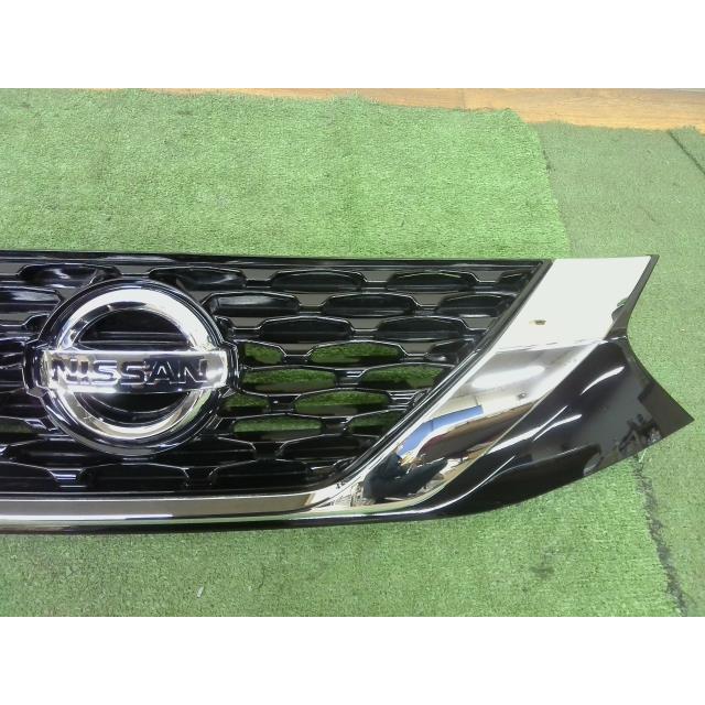 ルークス 5AA-B44A フロント グリル 62310-7NE0A S yatsu : ヤツヅカショッピングストア - 通販 - Yahoo!ショッピング