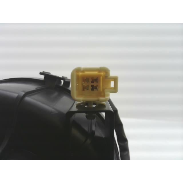 アクア DAA-NHP10 「HVバッテリークーリングブロア」 G9230-52020 前期 yatsu : ヤツヅカショッピングストア ...
