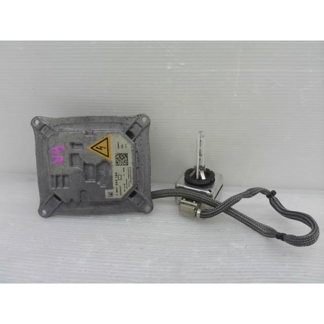 アウディ TT ABA-8JBWA ライトコントロールユニット LY9C 1307329193 右 yatsu ...