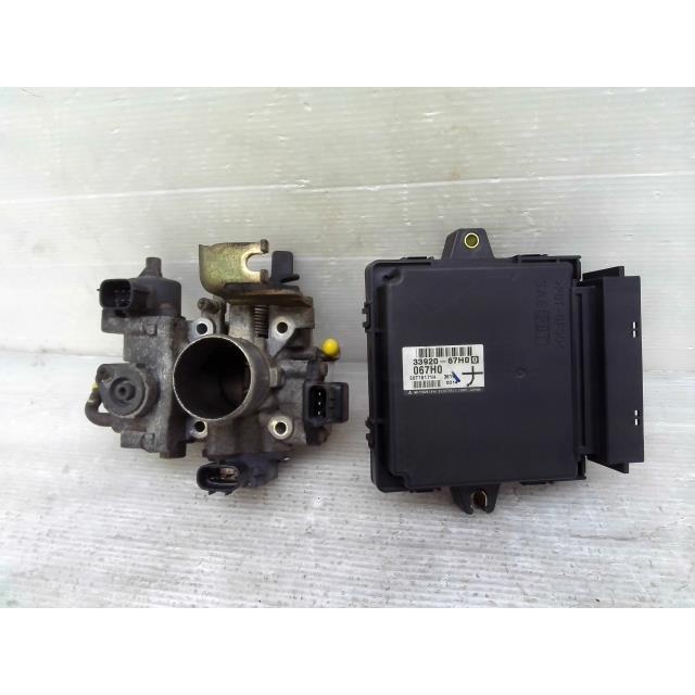 キャリイ キャリィ LE-DA63T スロットルボディ 26U エンジン コンピューター コントロール ECU付 yatsu : ヤツヅカ ...