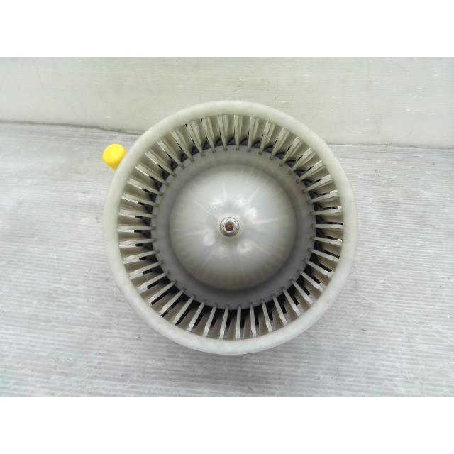 デリカD5 DBA-CV5W ヒーター ブロア ファン モーター W23A19 7802A237 yatsu : ヤツヅカショッピングストア - 通販 - Yahoo!ショッピング