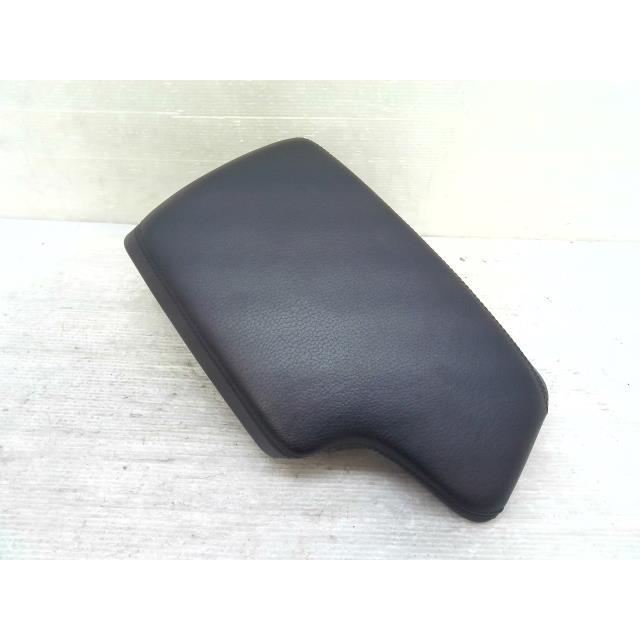 BMW 3シリーズ LDA-3D20 アームレスト 300 F30 320d Mスポ yatsu : 240302001370460 : ヤツ ...