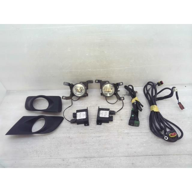 フィット DAA-GP1 「フォグランプ左右セット」 NH624P 無限 yatsu : ヤツヅカショッピングストア - 通販 - Yahoo!ショッピング