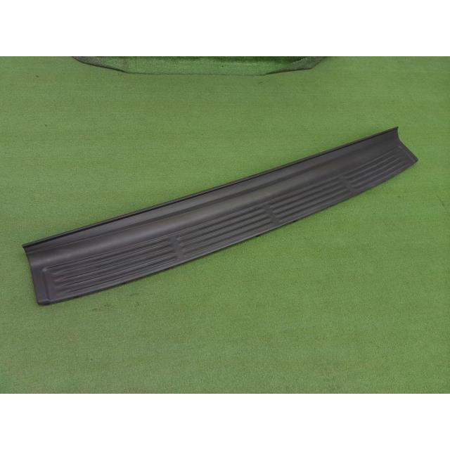 レクサス LX DBA-URJ201W リア バンパー フェース カバー 52162-60110 プレートノミ 個人宅配送不可 yatsu ...