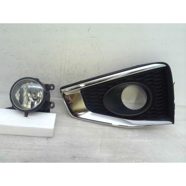 エルグランド DBA-TE52 左 フォグ ランプ ライト QAB 89211690 yatsu : ヤツヅカショッピングストア - 通販 ...