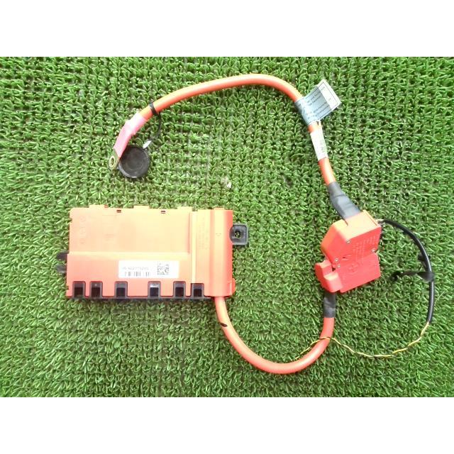 BMW 3シリーズ LDA-3D20 「バッテリーターミナルヒューズ」 475 922775205 F30 320d yatsu : ヤツヅカ ...