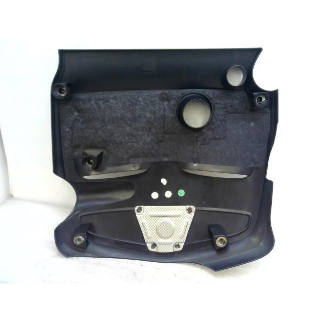 ベンツ Aクラス DBA-176042 「エンジントップカバー」 650 A2700102801 yatsu : ヤツヅカショッピングストア ...