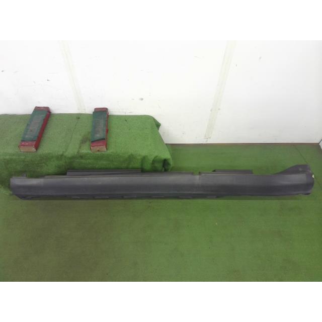 BMW ミニ LDA-ZB20 左 サイド ステップ スカート B15 51779801887 R60 クーパーSD 個人宅配送不可 ...