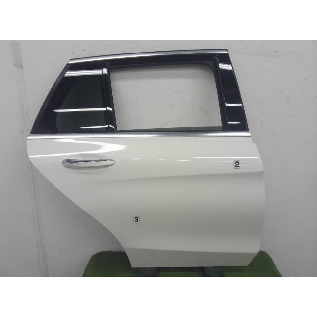 ベンツ Cクラス RBA-205242 リア 右 ドア リヤ 149 A2057320410 白 個人宅配送不可 yatsu : ヤツヅカ ...