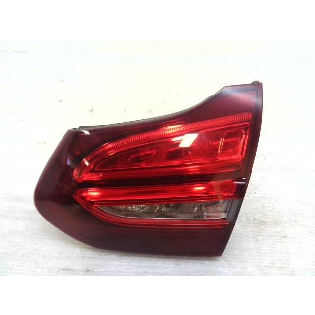 ベンツ Cクラス RBA-205242 右フィニッシャーパネル 149 yatsu : 241010000315210 : ヤツヅカ ...