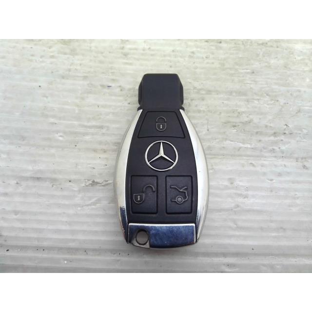 ベンツ Cクラス RBA-205242 キーレスリモコン 149 yatsu : ヤツヅカショッピングストア - 通販 - Yahoo!ショッピング