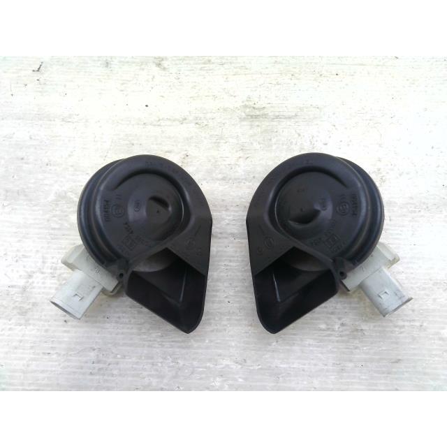 ベンツ Cクラス RBA-205242 ホーン 149 yatsu : 241010000367950 : ヤツヅカショッピングストア ...