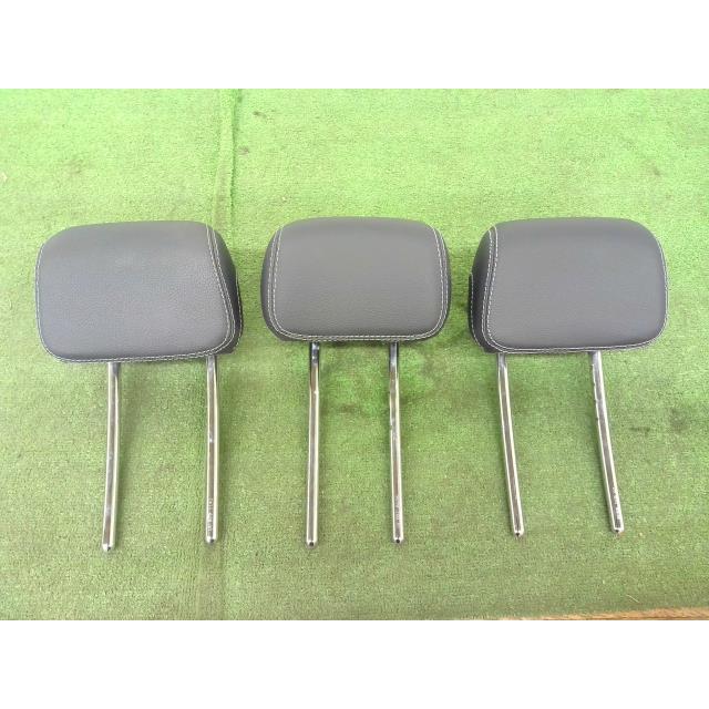 ベンツ Cクラス RBA-205242 ヘッドレスト 149 リア 3点セット yatsu : 241010000377400 : ヤツヅカ ...
