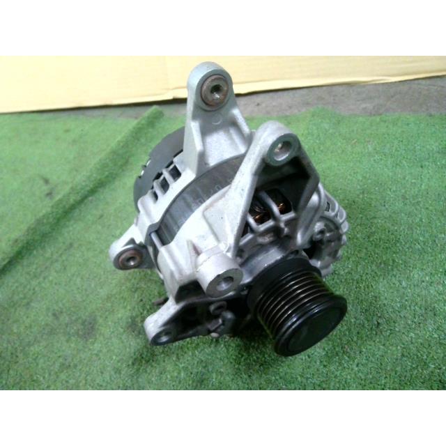 ベンツ Cクラス RBA-205242C オルタネーター ダイナモ 149 A0009062103 yatsu ...