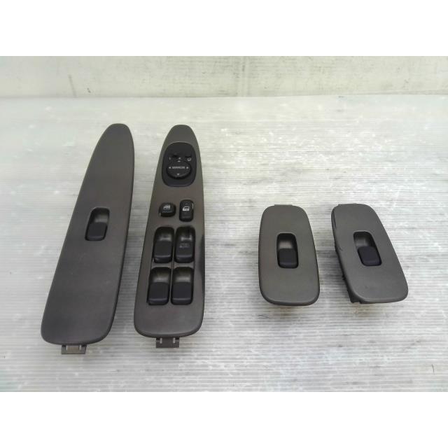 アルテッツァ TA-GXE10 パワーウインドウ PW スイッチ 8N8 yatsu : ヤツヅカショッピングストア - 通販 - Yahoo!ショッピング