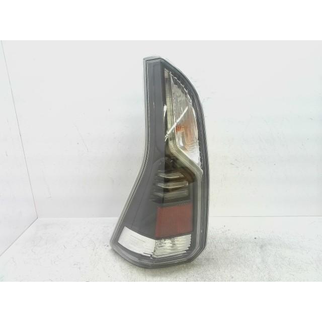 セレナ DAA-HFC27 左 テール ランプ ライト レンズ 220-23766 前期 e-POWER yatsu : ヤツヅカショッピングストア - 通販 - Yahoo!ショッピング