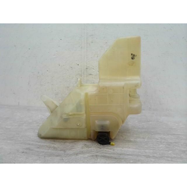 ミニキャブ M-U15T ウォッシャータンク W61 yatsu : ヤツヅカショッピングストア - 通販 - Yahoo!ショッピング