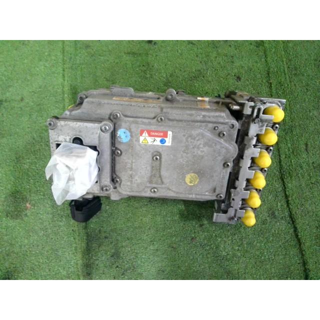 アウディ A6 DAA-4GCHJS HV・EV・FCVインバーター インバータ LX5R yatsu : ヤツヅカショッピングストア ...