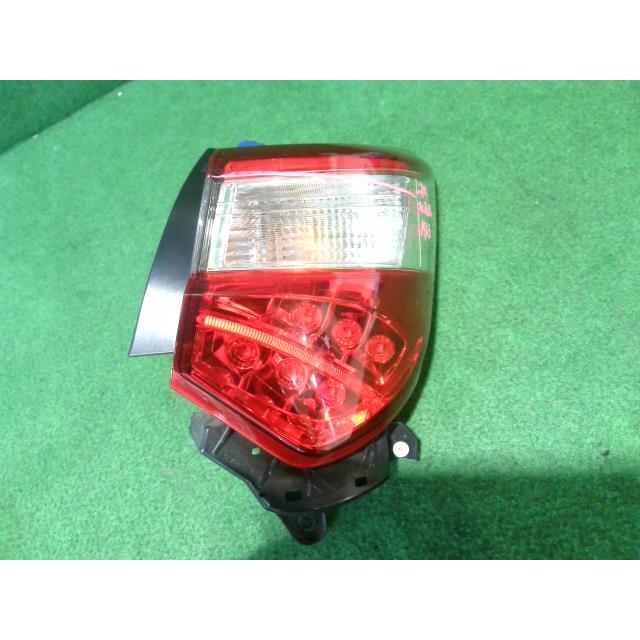 ヴィッツ DBA-KSP130 右 テール ランプ 3Q3 : 山自販リサイクルセンター - 通販 - Yahoo!ショッピング