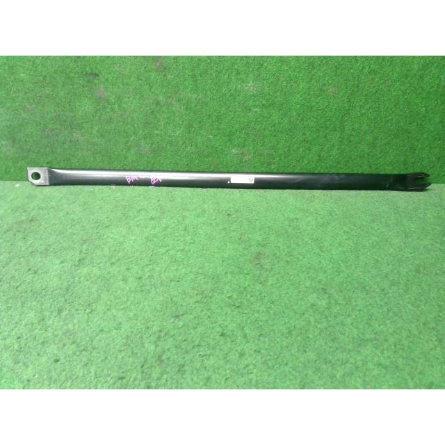 BMW 1シリーズ GH-UF18 タワーバー 381 : 000063842054001 : 山自販リサイクルセンター - 通販 ...