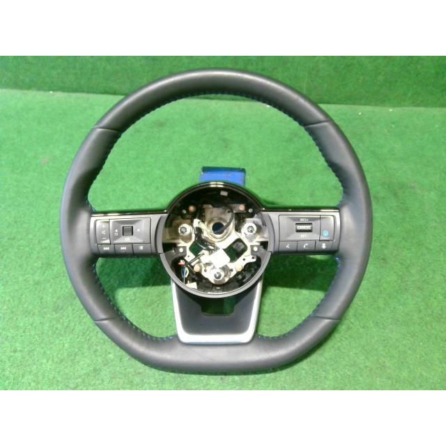 ノート 6AA-SNE13 ハンドル ステアリング XGN : 000064052770100 : 山自販リサイクルセンター - 通販 - Yahoo!ショッピング